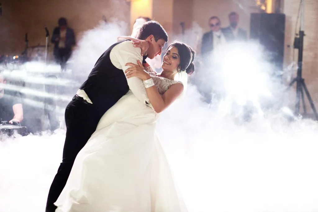 Famous wedding dances | Beachweddingtips.com